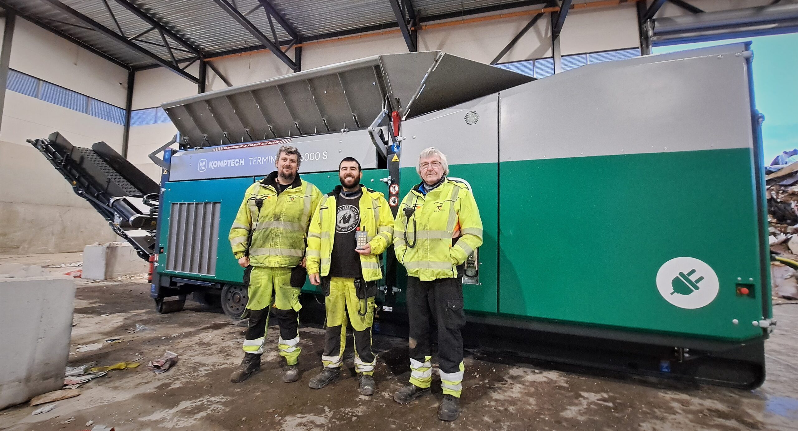 Vi Gratulerer BIR Bedrift med ny Komptech Terminator e-mobil universalkvern og det Grønne ...